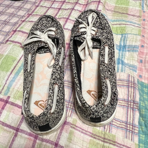 Roxy | Shoes | Roxy Black And White Slip Ons | Poshmark